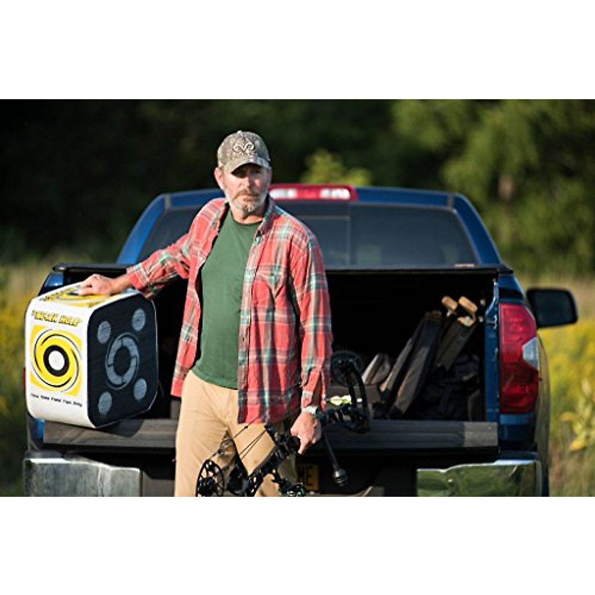 S4 Field Logic Black Hole 22 - 4 Sided Archery Target,yellow