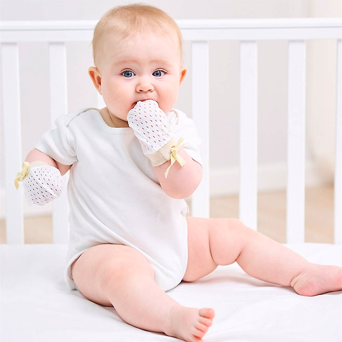 Aijian Pack of 16 Baby Mesh Gloves Cotton No Scratch Mittens for Unisex (8Colors/0-12Months)