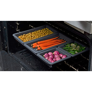 Gear Gurus Baking Pan Dividers - Silicone Baking Trays, Sheet Pan Cooking, Nonstick 4 Piece Set, Reinforced Rims, Ribbed Bottoms, Oven Dishwasher Safe