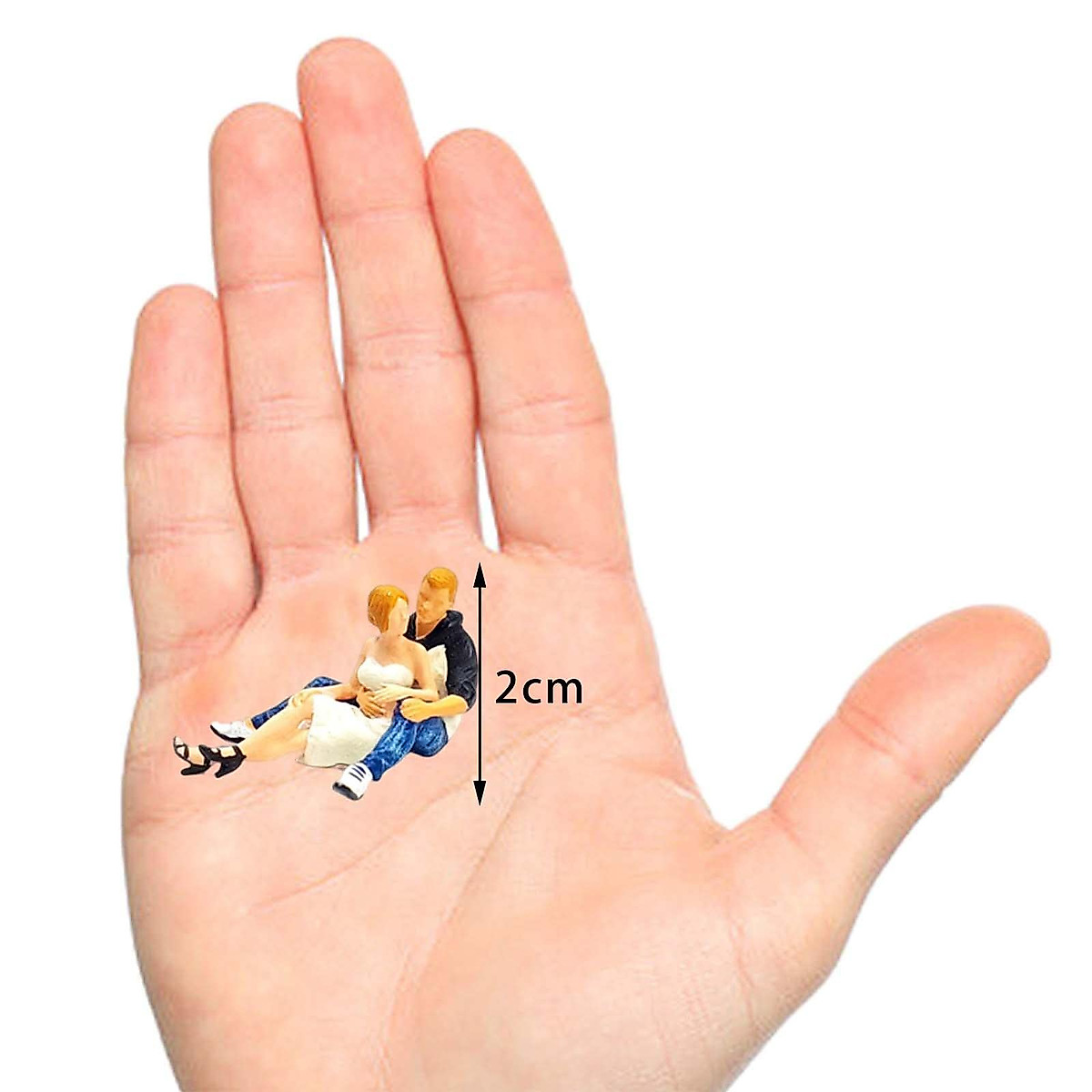 yotijay 3pcs 1/64 Resin Couple Figure People Scene Building Train Layout Decor