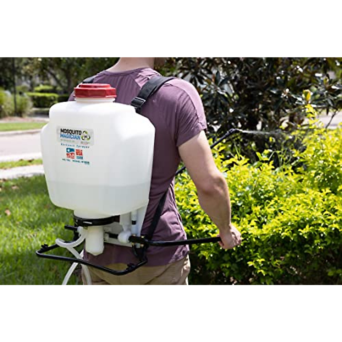 Mosquito Magician 1 Gallon Liquid Concentrate with a 15L Pump Up Backpack Sprayer - User-Friendly - Ideal for Yards, Lawns, Patios - Kills Mosquitoes, Fleas, Fire Ants - with 6 Natural Essential Oils