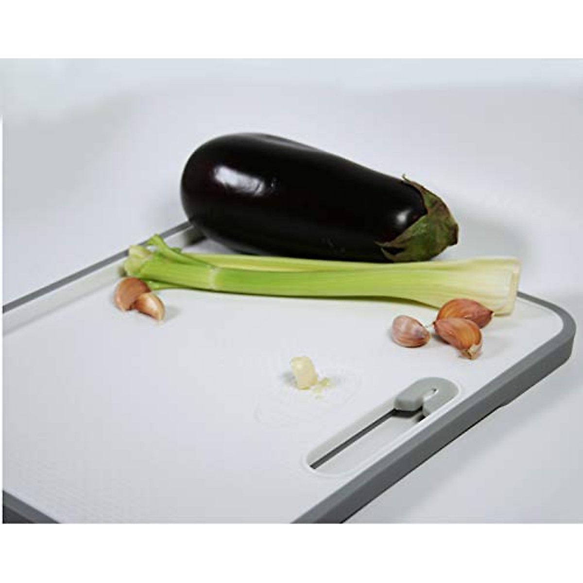 3-in-1 Plastic Cutting Board with Built-In Knife Sharpener, Garlic Grater, Raised Juice Catcher, Slip-Resistant Bottom, Non-Stick Food Prep Surface, Meat, Vegetable, Cheese