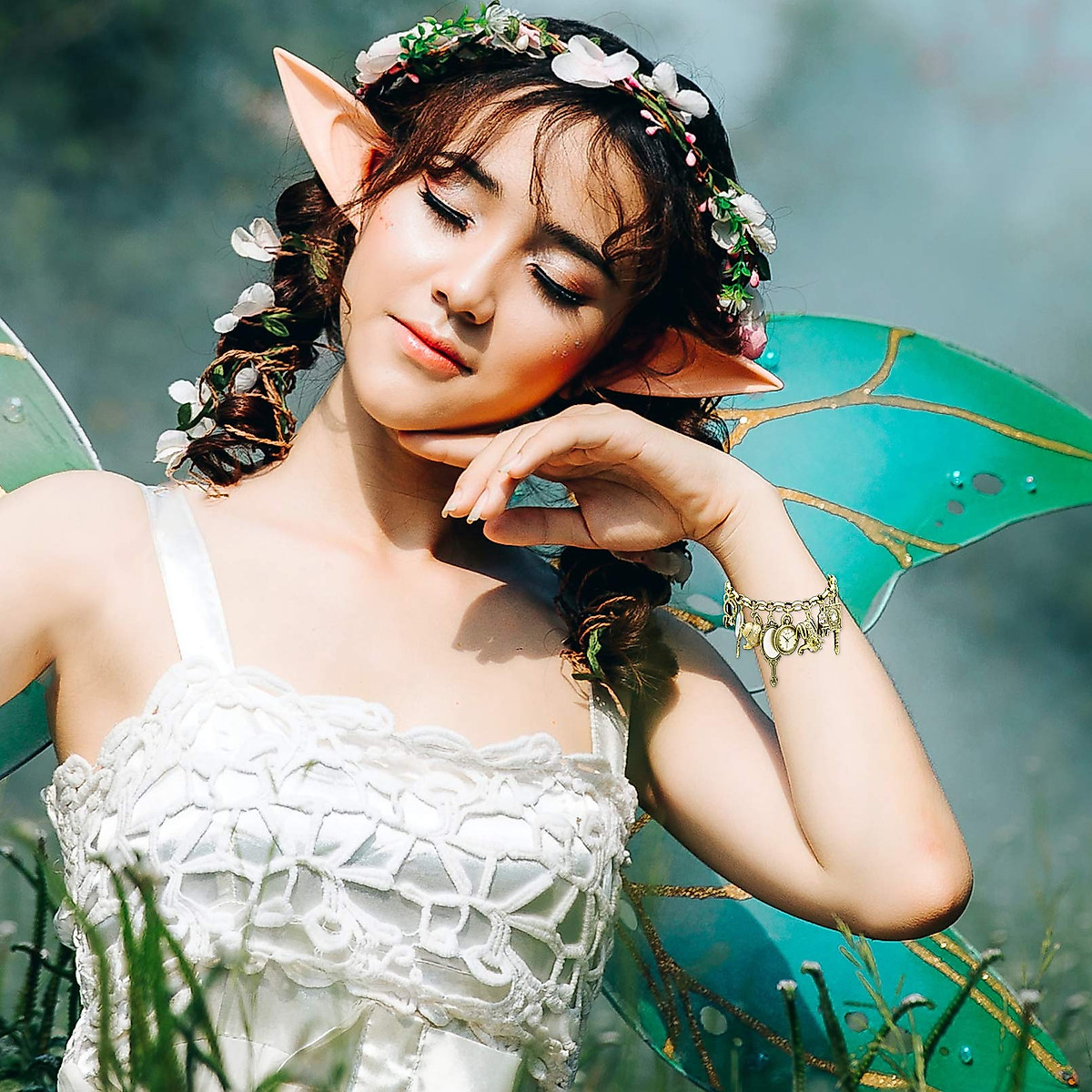 Vintage Gold Fairytale Lucky Charms Link Chain Cuff Bangle Bracelet Wonderland Style Frog Mirror Clock Heart Teapot Pendants Party Friendship Gift For Women and Girls