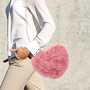 Womens Wallet Heart Shaped Purse Soft Fluffy Faux Fur Crossbody Bag Handbag Shoulder Bag with Chain for Women Girls Valentines Day Cute Backpack