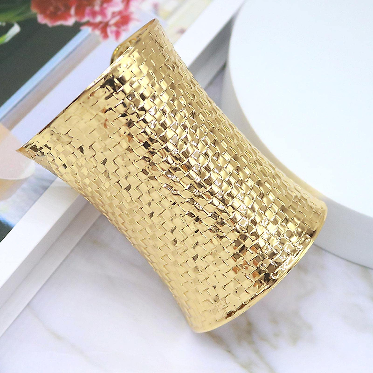 FUAHXYES 18K Gold Plating Wide Textured Cover Bangle Bracelets Exaggerated Chunky Wrist Cuff Wrap Punk Statement Opening Bracelets Fashion Jewelry Bracelet for Women