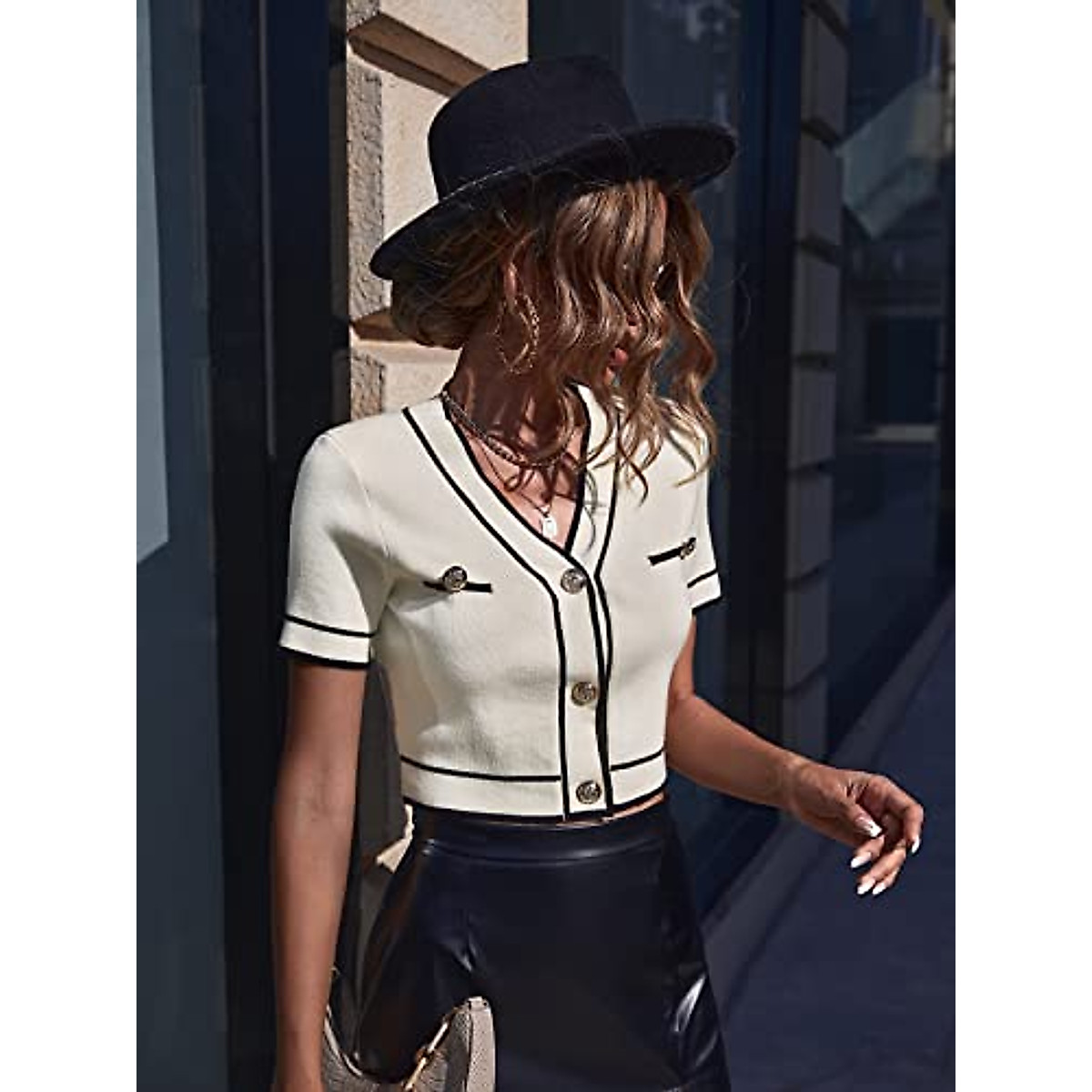 Verdusa Women's Striped Trim Contrast Binding Button Front V Neck Knit Crop Top White L