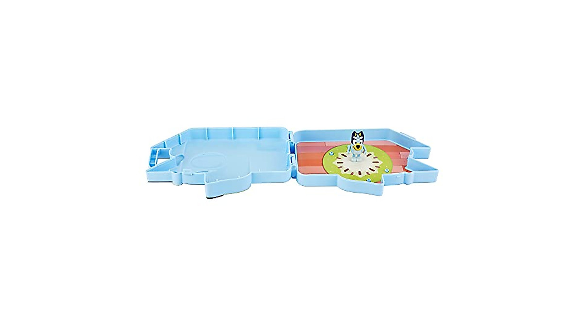 Bluey Play & Go Playset Deluxe Collector Case & Figure - Portable Fun