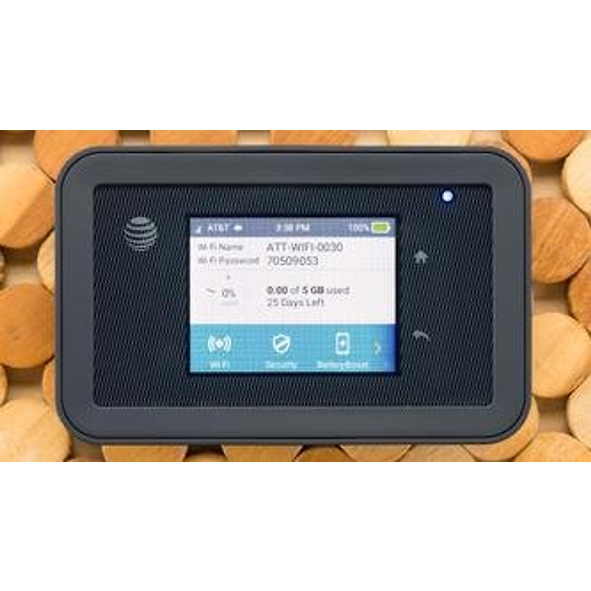 NETGEAR Unite Explore AC815S | Mobile WiFi Hotspot Cat.9 4G LTE | Up to 450Mbps Download Speed | Connect Up to 15 Devices | 18 Hours of Use Per Charge | 2 MIMO TS-9 Antenna connectors | GSM Unlocked