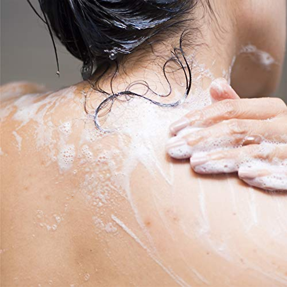 Neutrogena Body Clear Acne Treatment Body Wash with 2% Salicylic Acid Acne Medicine to Prevent Body Breakouts, Pink Grapefruit Shower Gel for Back, Chest & Shoulders, Vitamin C, 8.5 fl. oz