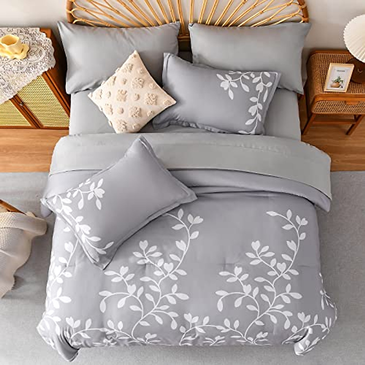 METAHOTS King Size Comforter Set, 7 PCS White Flowers Botanical Printed on Grey Comforter Set with Sheets, Soft Lightweight Microfiber Bedding Set for All Season(104"X90")