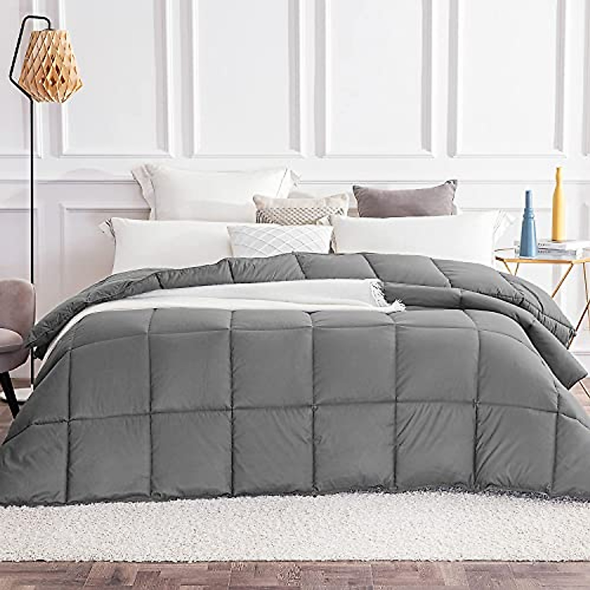Amazon Brand - Pinzon All-Season Down Alternative Comforter with Duvet Tabs，Grey