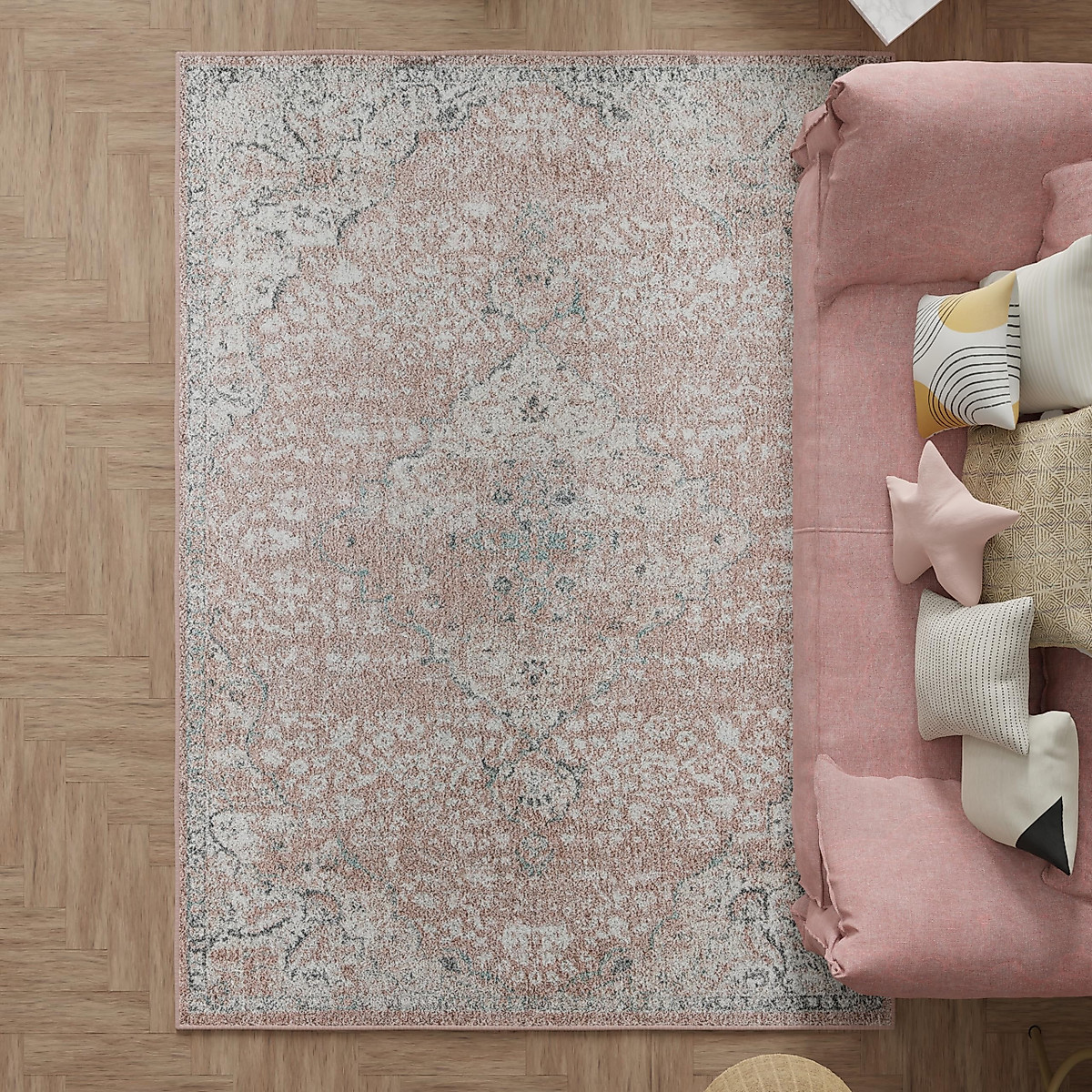 Rugs America Harper HY50B Pink Amaranth Transitional Vintage Non-Shedding Living Room Bedroom Nursery Dining Home Office Area Rug, 4'0"x6'0" Oval