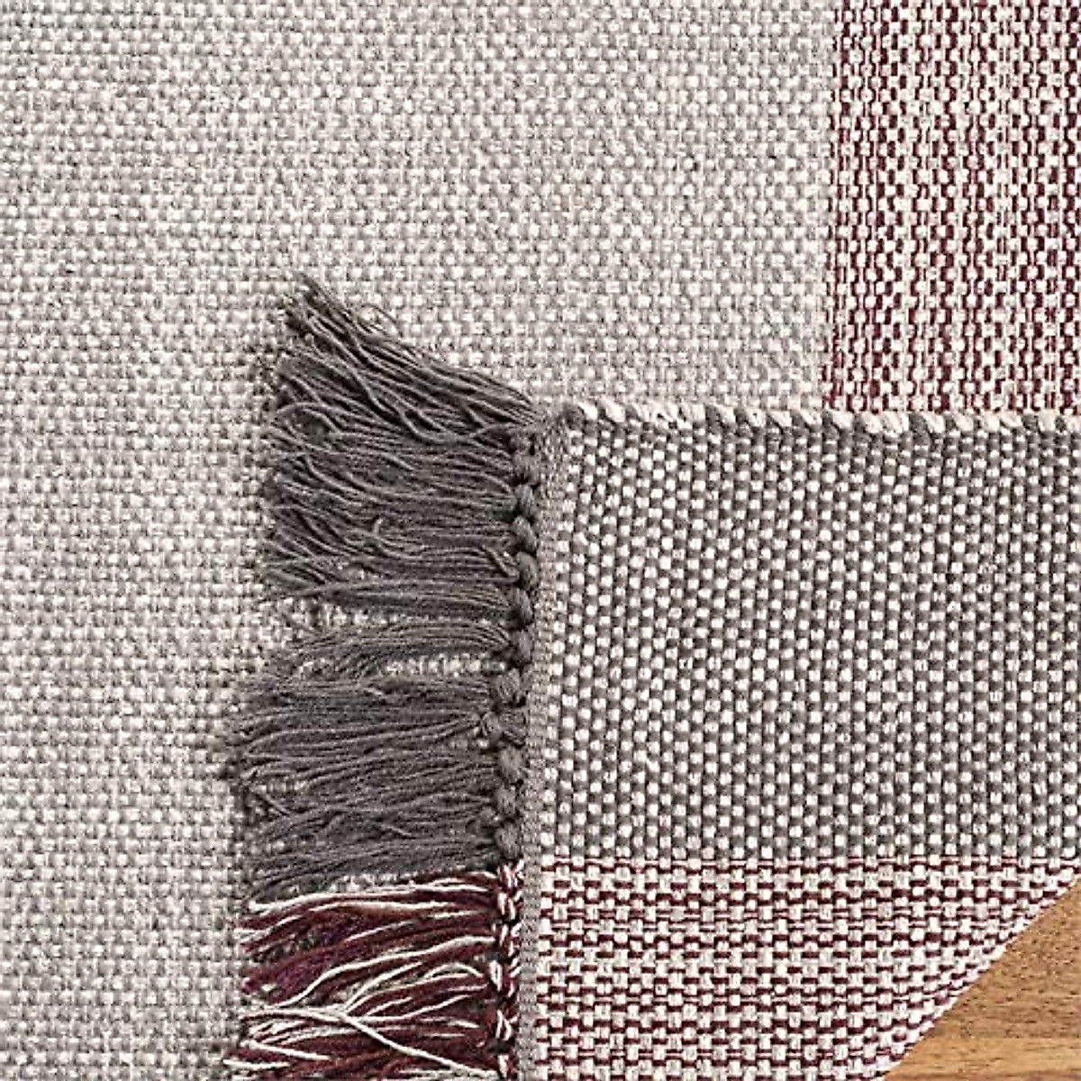 SAFAVIEH Montauk Collection 8' x 10' Wine/Grey MTK301S Handmade Flatweave Boho Farmhouse Cotton Stripe Fringe Living Room Dining Bedroom Area Rug