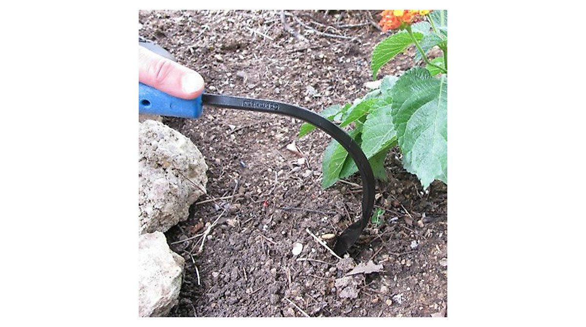 CobraHead Weeder & Cultivator - Essential Garden Tool