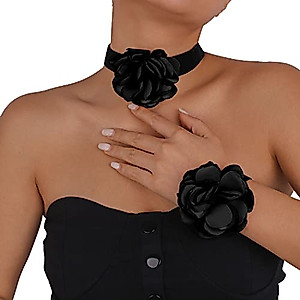 Tgirls Black Choker Flower Velvet Necklace Set Retro Rose Corsage Gothic Necklaces Collar Wristband Halloween Costume Gift for Women and Girls (Black)