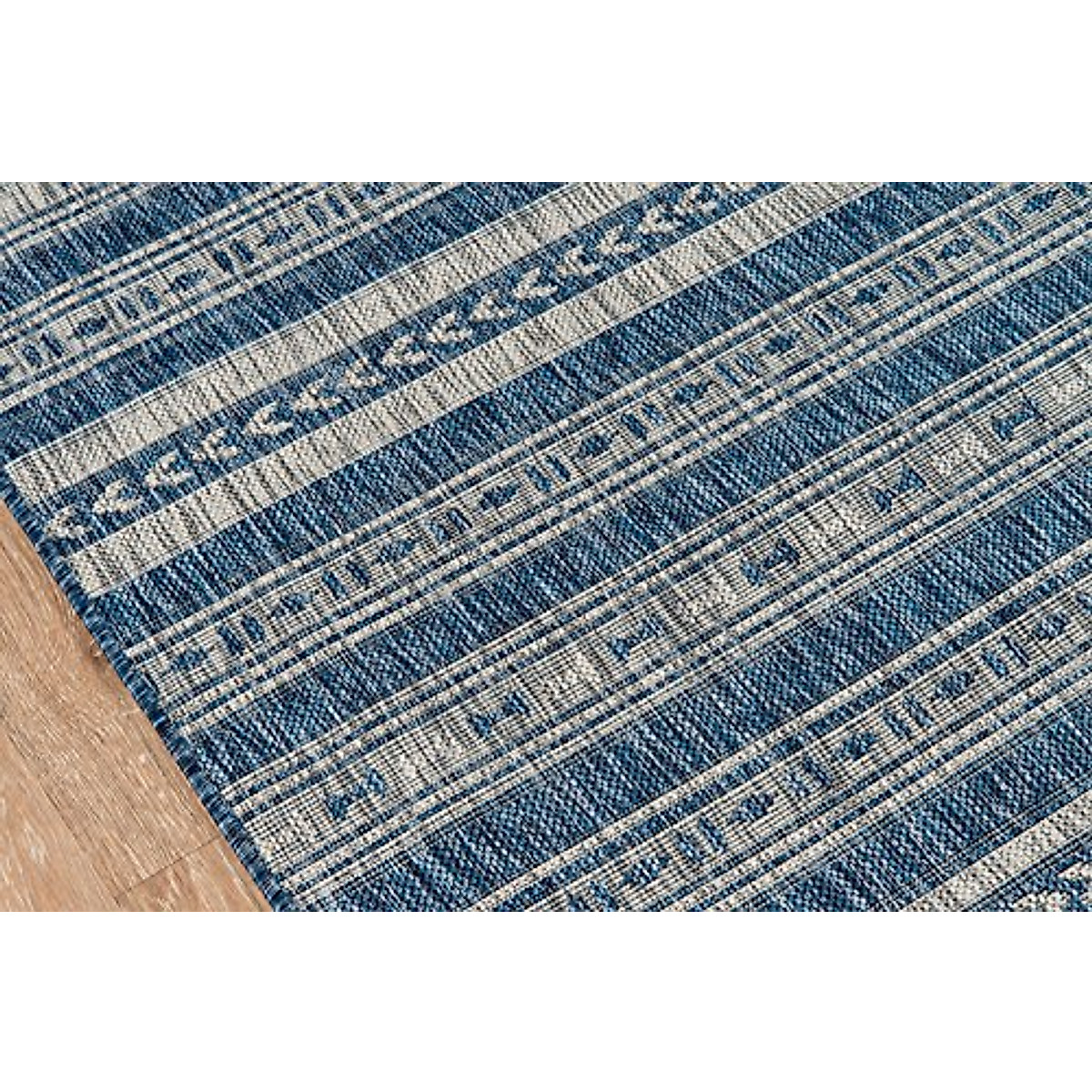 Novogratz by Momeni Villa Collection Tuscany Indoor Outdoor Blue Area Rug, 6'7" x 9'6" Sized Mat for Pool, Patio, Porch, Balcony, Kitchen, Bedroom, Livingroom and Home Office