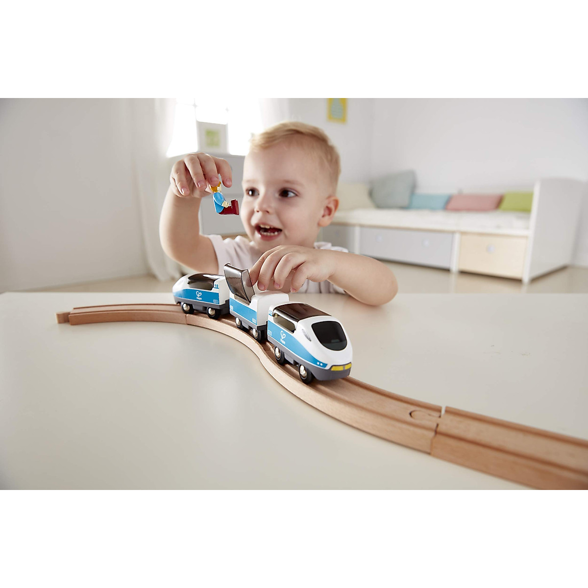 Hape E3728 Intercity Train Toy, Kids Train Toy Set with Accessories, 3 x Open/Close Magnetic Carriages, Passenger and Driver Figurines Included, Multicolor, 10.63" x 1.5" x 1.97", 7 Pack