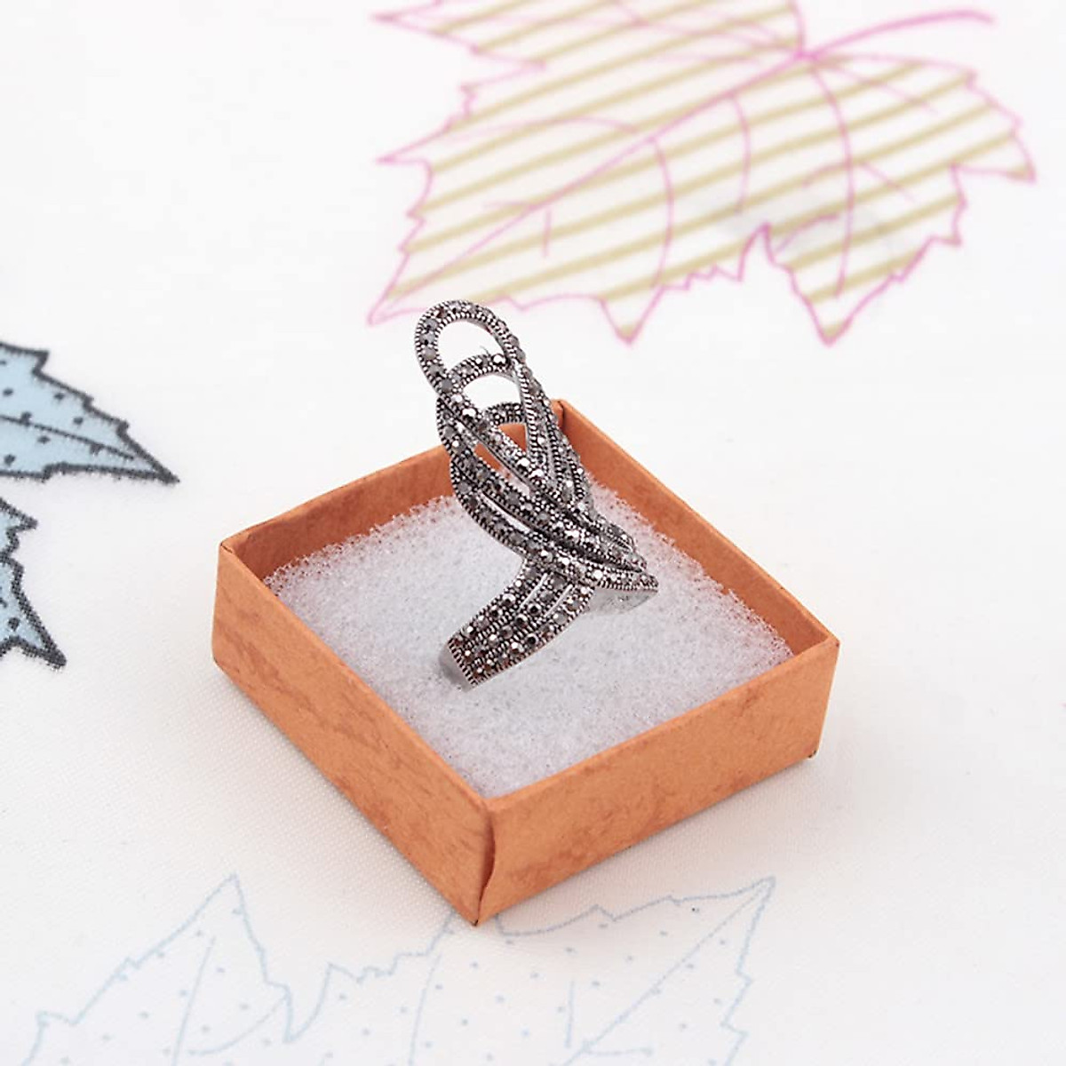 Ajojewel New Black Rhinestones Crown Ring Retro Vintage Exaggerated Statement Rings For Women Unique Collection Costume Jewelry Accessories (Black, 9)