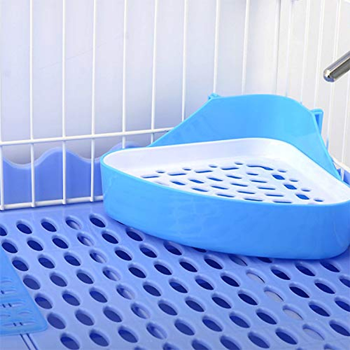 Small Litter Box Guinea Pig Litter Tray Ferret Potty Training Corner Litter Pan Cage Cleaner Litter Scooper for Chinchillas Drawf Rabbits