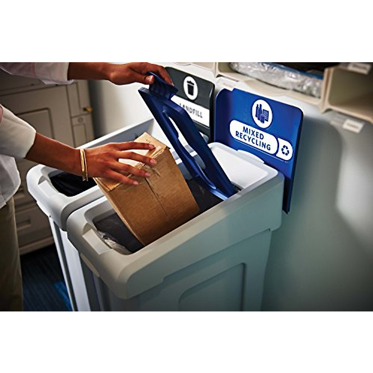 Rubbermaid Commercial Products Slim Jim Recycling Station 2-Stream Landfill/Mixed Recycling Bin/Can/Kit/Station, 23-Gallon, for Offices/Home/Higher Education/Commercial Facilities