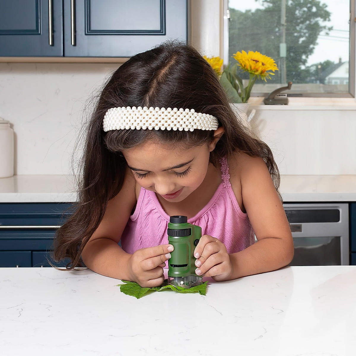 Carson MicroBrite 20x-40x Zoom LED Lighted Pocket Microscope (MM-24)