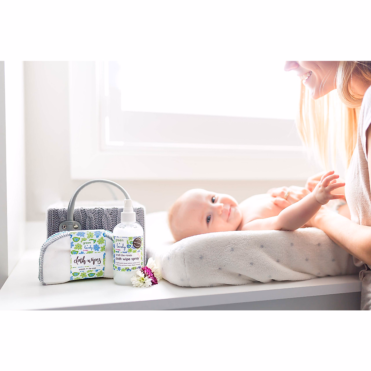 Smell the Roses Cloth Wipe Spray, 8 fl. oz. - Plant-based Baby Bottom Wash made with All-Natural and Organic Ingredients by Green and Lovely