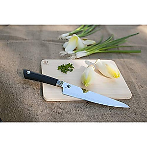 Shun Cutlery Sora Chef's Knife 8”, Gyuto-Style Kitchen Knife, Ideal for All-Around Food Preparation, Authentic, Handcrafted Japanese , Professional Chef Knife