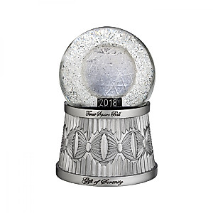Waterford 2018 Times Square Gift of Serenity Glass Christmas Snowglobe New