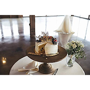 14 inch Wood cake stand Wedding cake display Rustic cupcake holder Donuts pedestal Barn table decoration for birthdays, baby showers