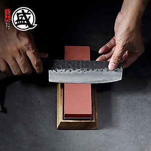 MITSUMOTO SAKARI Japanese Knife Sharpening Stone, Professional Kitchen 1000/3000 Grit Knife Sharpener Stone, Anti-Slip Bamboo Seat Sharpener Whetstone