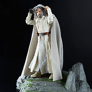 Star Wars C3196 The Black Series Luke Skywalker (Jedi Master) on Ahch-to Island