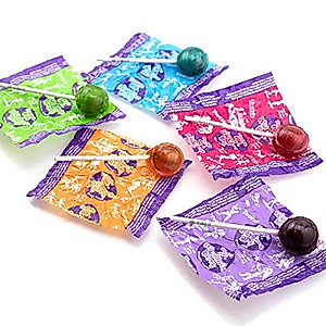 Tootsie Pops Assorted Wild Berry Flavors with Chocolatey Center, 3.75 Pound, 100 Count (Pack of 1), Peanut Free, Gluten Free