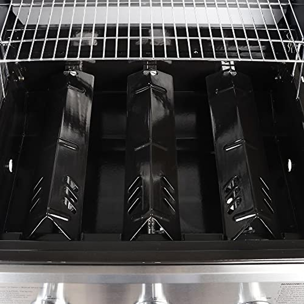 Grill Boss GBC1932M Outdoor BBQ 3 Burner Propane Gas Grill for Barbecue Cooking with Top Cover Lid, Wheels, & Side Shelves, Black