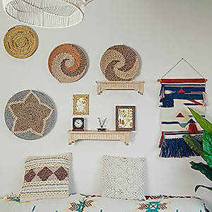 SOFFEE DESIGN Set of 2 Wooden Floating Shelves for Wall Decoration, Farmhouse Wooden Wall Mounted Shelves Display for Bedroom Living Room Kitchen