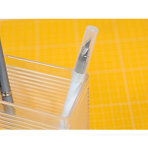 NT Cutter Resin Holder Art Knife, White Holder, 1 Knife (D-401P-W)