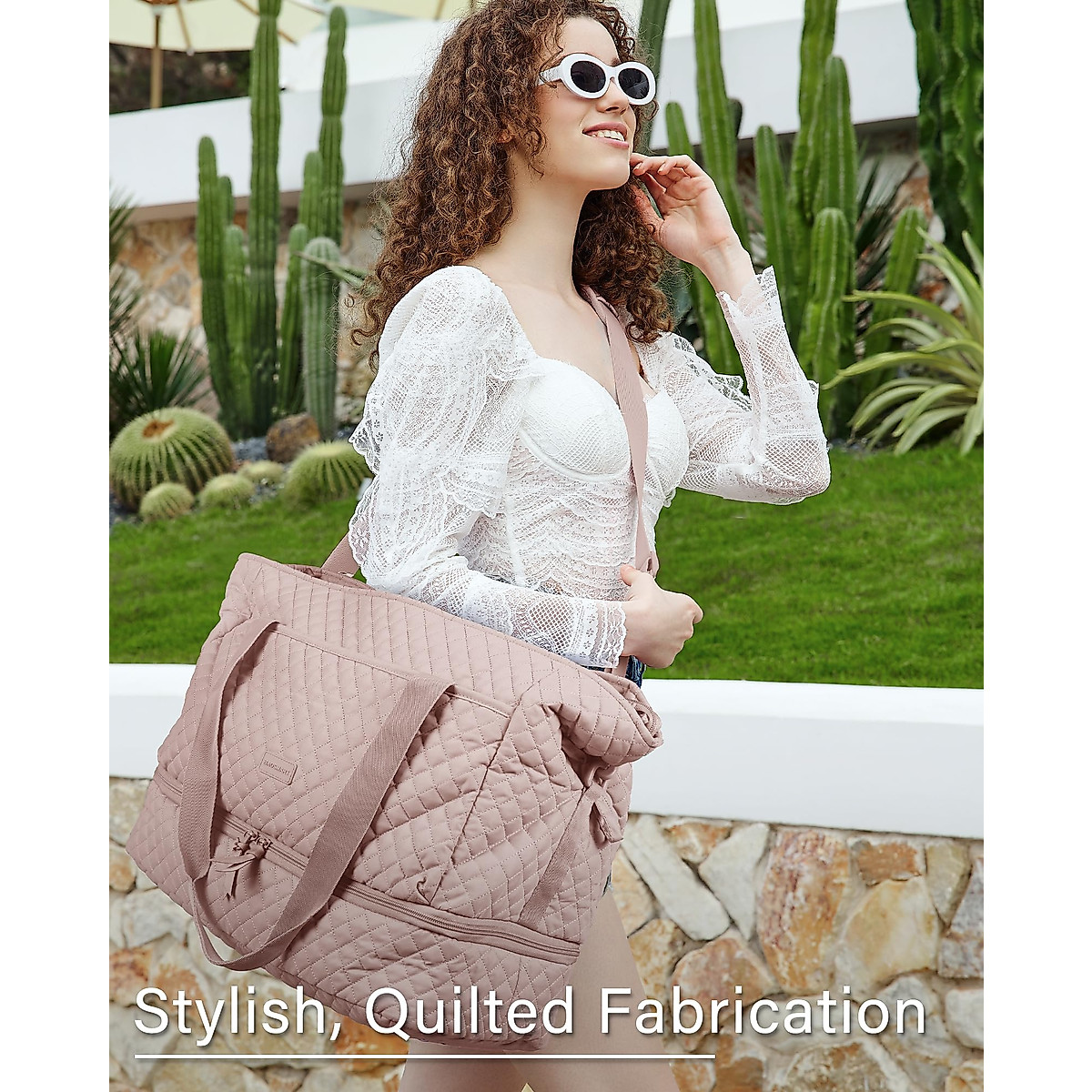 BAGSMART Weekender Overnight Bag 39L Large Travel Duffle Bag for Women, Quilted Cotton Sports Gym Bag with Shoe Compartment, Carry-on Bag with Multiple Pockets, Machine Washable(Pink)