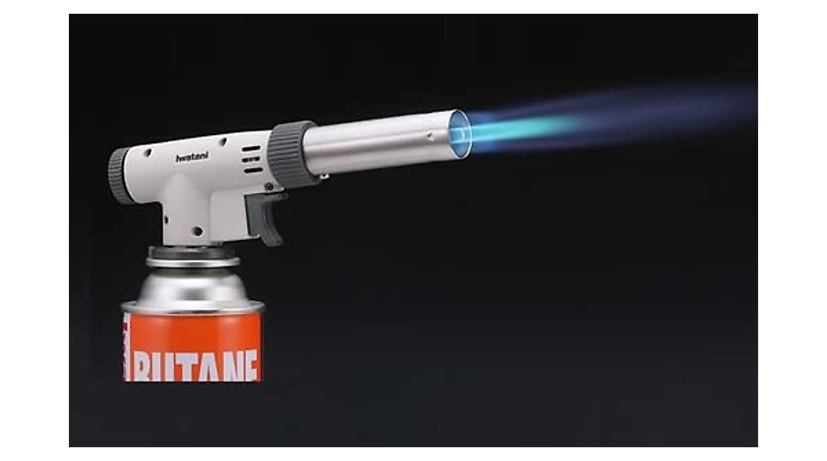 Iwatani PRO2 Culinary Kitchen Torch - Precise Flame & 2700°F Power