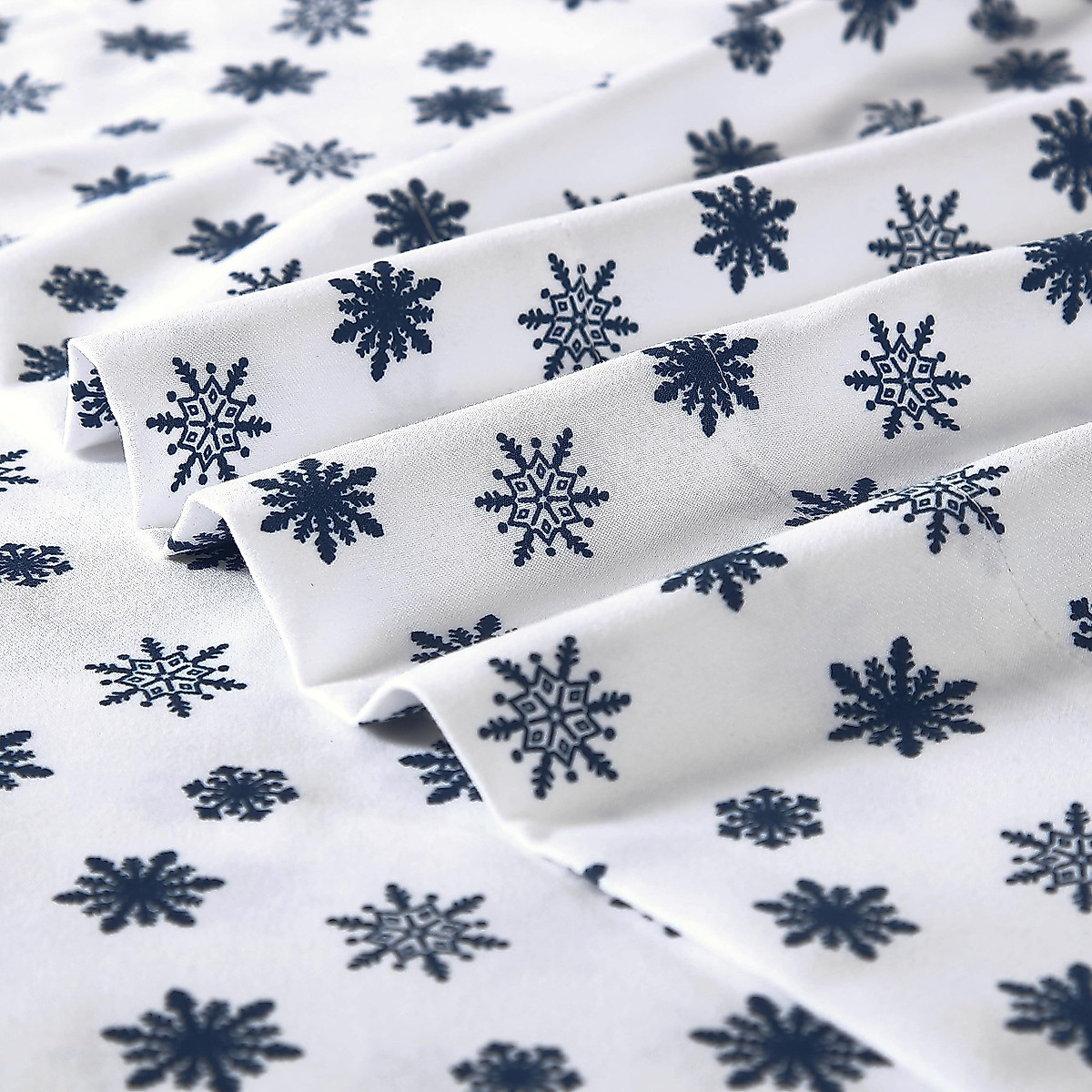 Nautica - Twin Sheet Set, Brushed Flannel Bedding Set, Soft & Cozy Home Decor (Snowflake Toss, Twin)