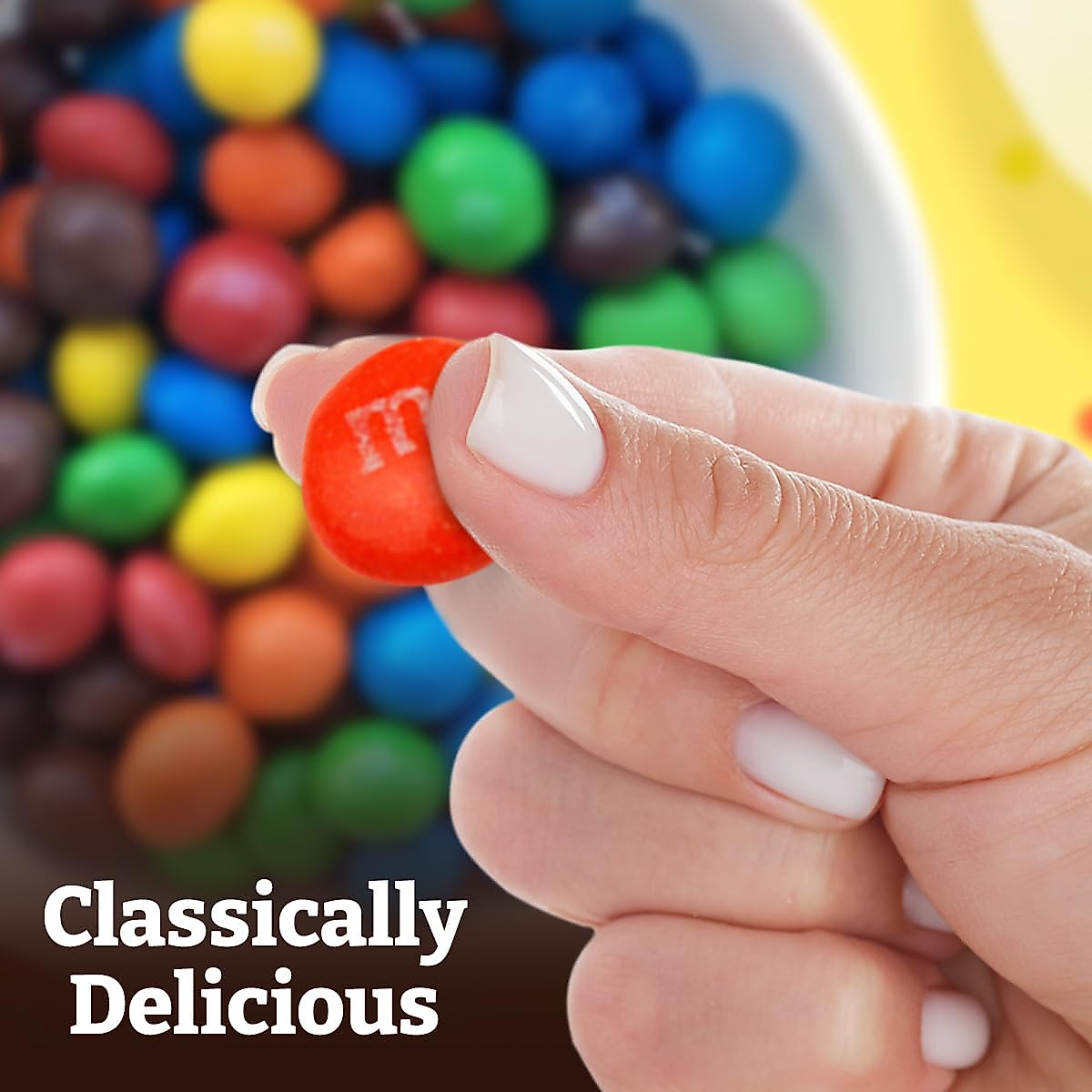 M&M Minis Milk Halloween Chocolate Candy Spooky Edition - Sweet Milk Peanut Chocolate Halloween Mini M&Ms Bulk Tubes Encased in Vibrant Candy Shell Colors - Melt in Your Mouth Snacks for Kids - 6 Pack