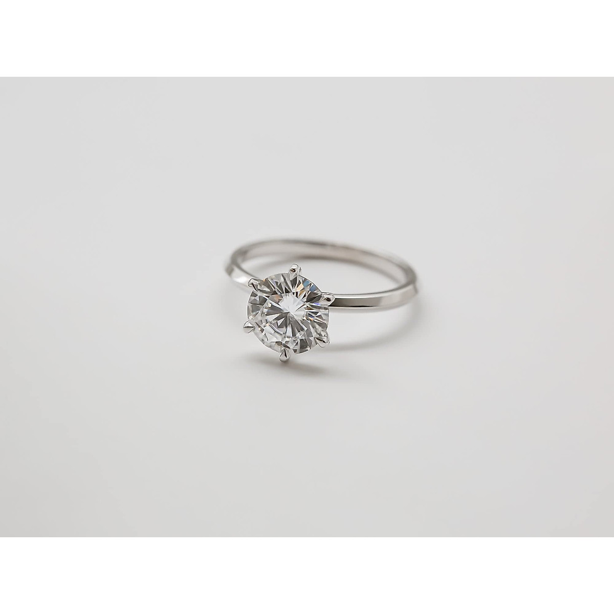 Kobelli Classic Solitaire Round Brilliant Moissanite Engagement Ring 2 Carats 14k White Gold, 4.5