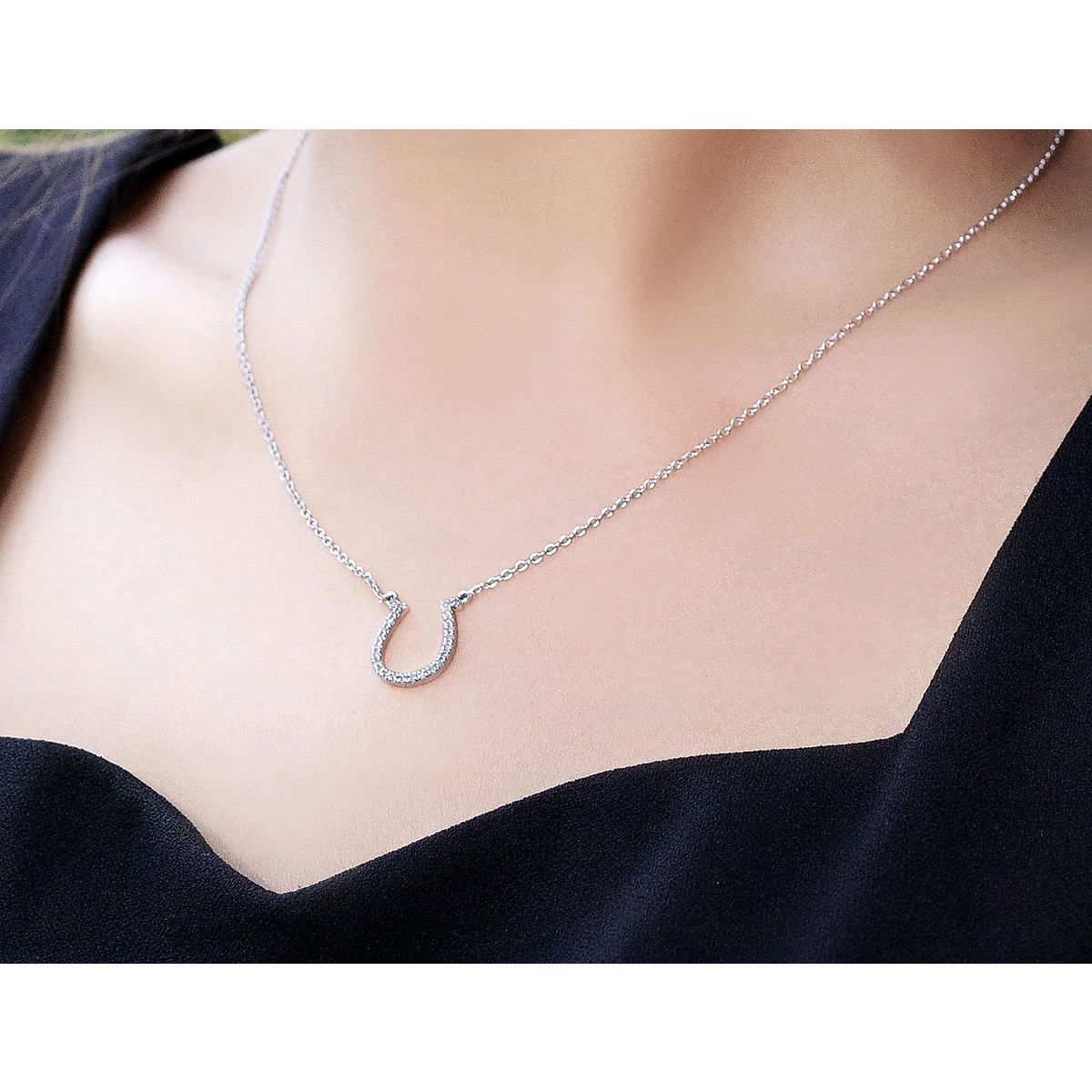 Dazzlingrock Collection 0.22 Carat (ctw) Round White Diamond Horseshoe Pendant with 18 inch Silver Chain for Women in 14K White Gold