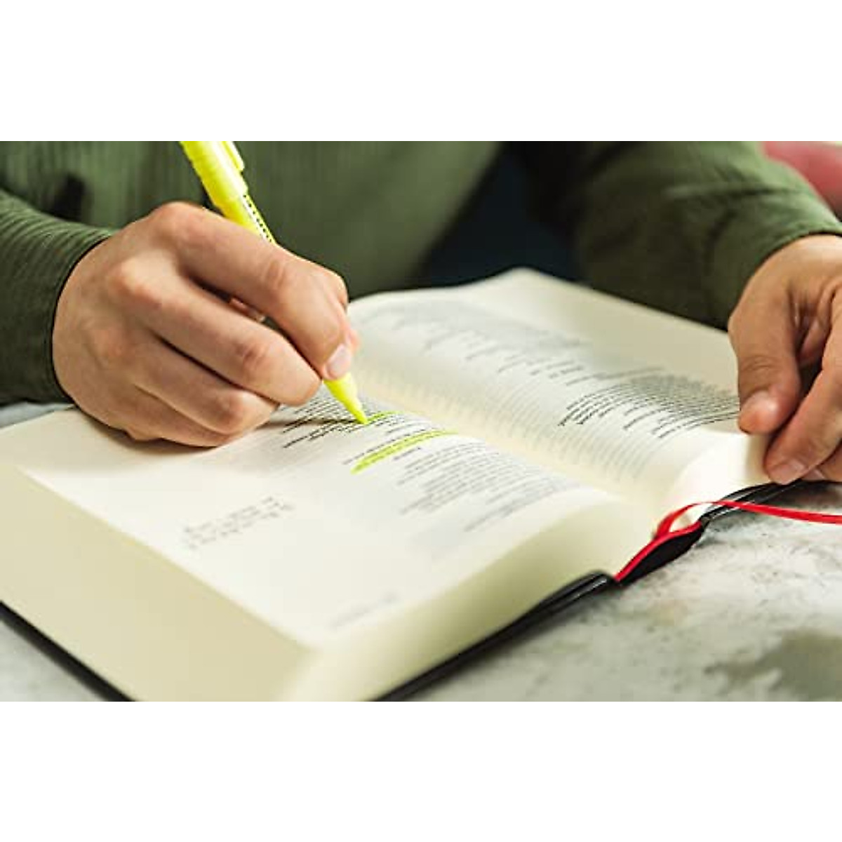 NIV, Journal the Word Bible (Perfect for Note-Taking), Hardcover, Black, Red Letter, Comfort Print: Reflect, Take Notes, or Create Art Next to Your Favorite Verses