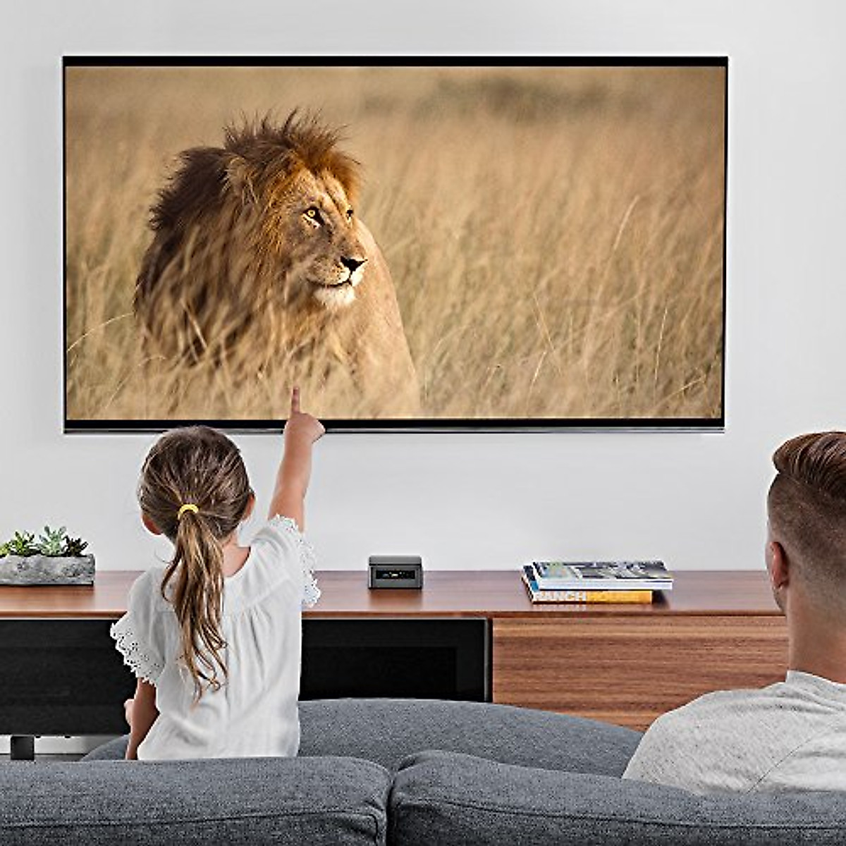 Intel NUC 7 Mainstream Mini PC (NUC7i3BNHXF) - Core i3, 4GB RAM, 16GB Optane Memory, 1TB HDD