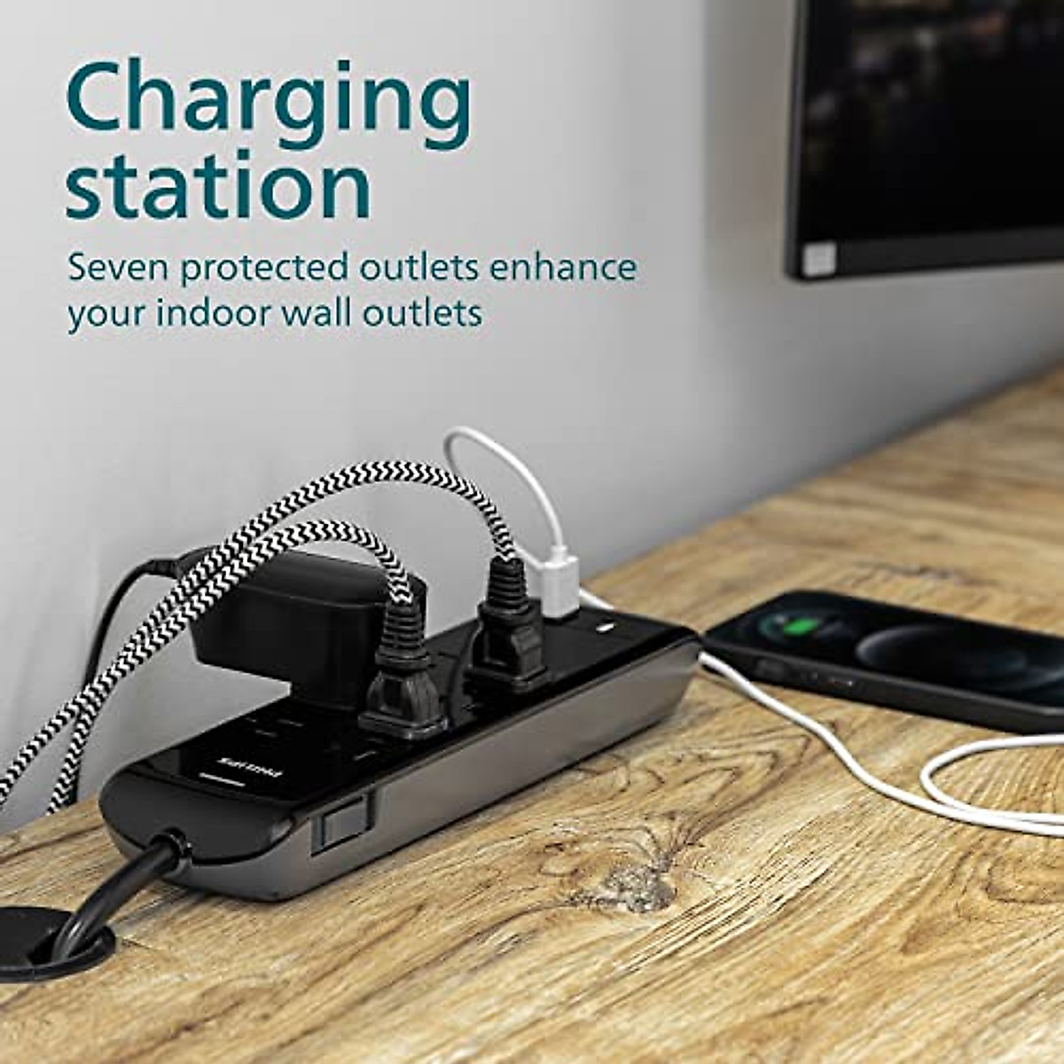 Philips 7-Outlet Surge Protector with USB Charging