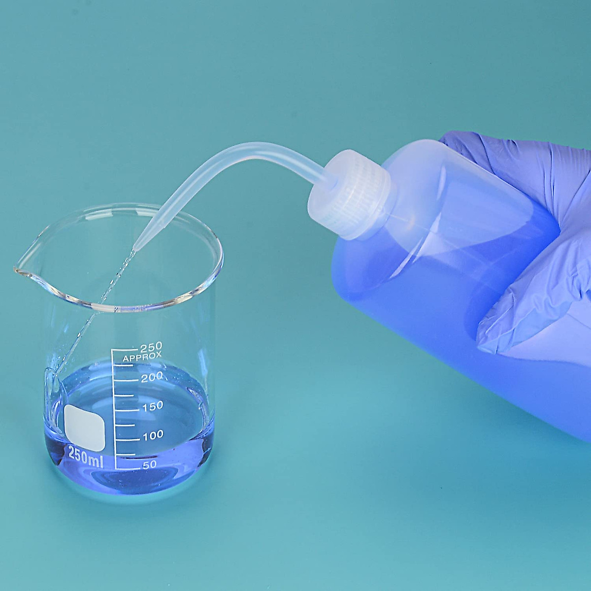 FunChem Chemical Wash Bottle, 2-Pack Plastic Lab Squeeze Washing Bottle with Clear Graduations, LDPE, Narrow Mouth (1000 mL)