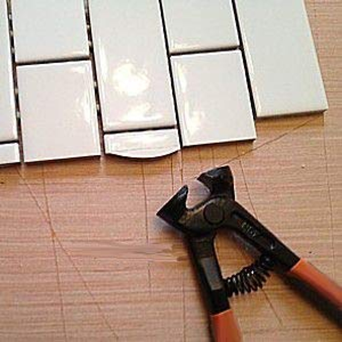 Edward Tools Tile Nippers for Ceramic/Porcelain/Mosaic/Glass Tile - 8” Handheld Snipper with Compound Strength Spring Load Design - Tungsten Carbide Nibbler Jaws - Steel Pliers Body