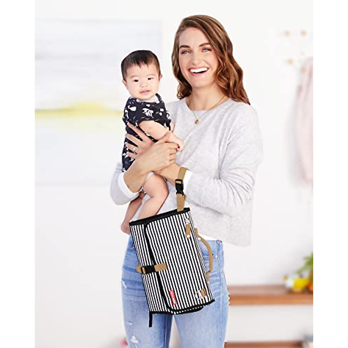 Skip Hop Portable Baby Changing Pad, Pronto, Black & White Stripe