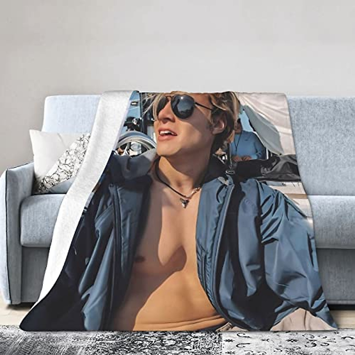 Outer Blankets Banks Television Series Rudy Pankow as JJ and Super Soft and Comfortable Fleece Blankets for Sofa,Office Bed car Camp Couch 50" X40"