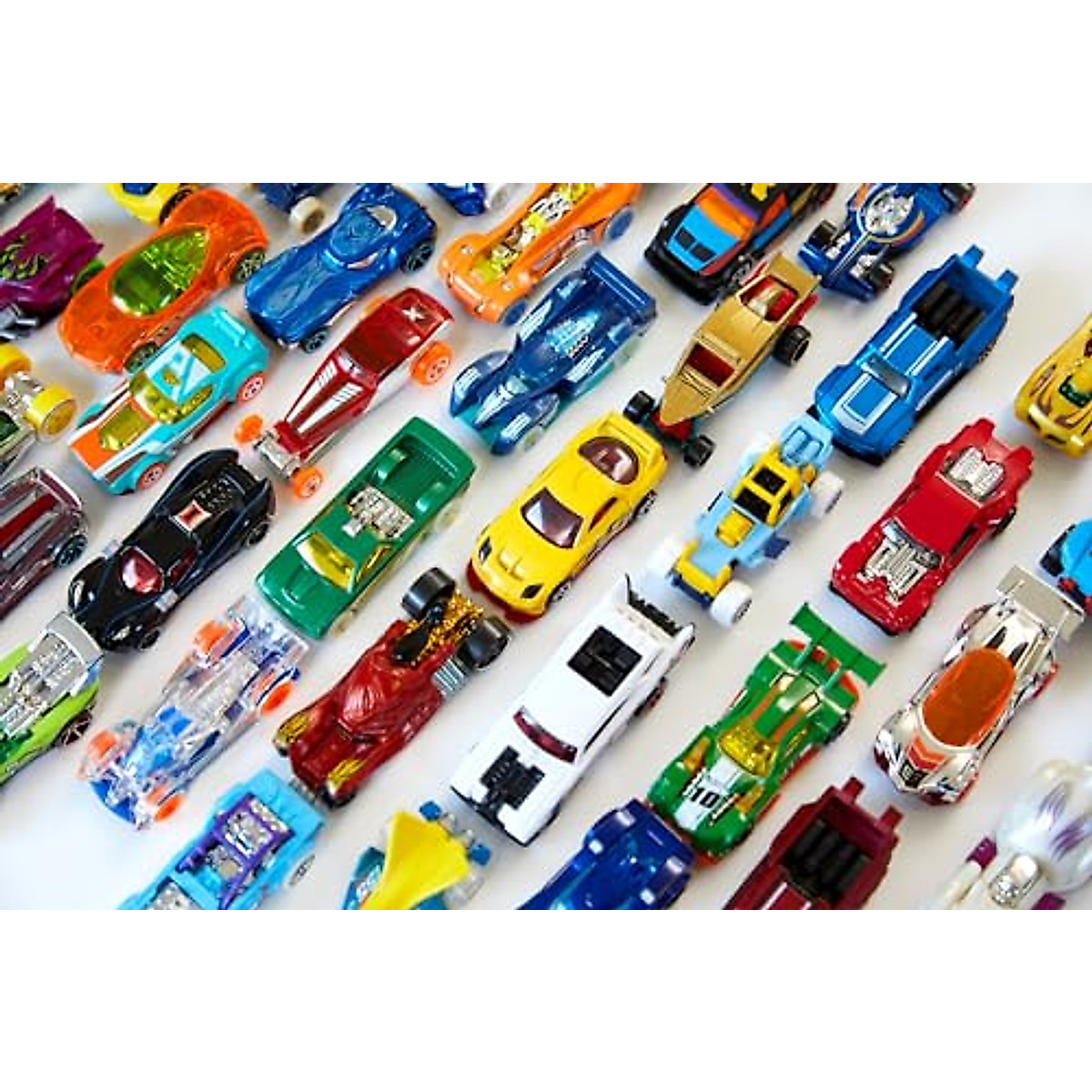Hot Wheels Toy Trucks & Cars, 50-Pack, Set of 50 1:64 Scale Individually Packaged Vehicles, Instant Collection (Styles May Vary) (Amazon Exclusive)