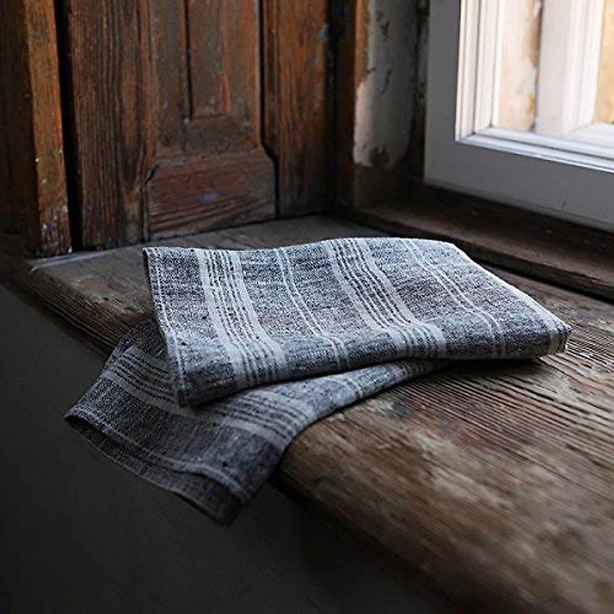LinenMe Set of 2 Linen Guest Towels, 14" x 17", Black/Natural Striped, 100% linen, Prewashed